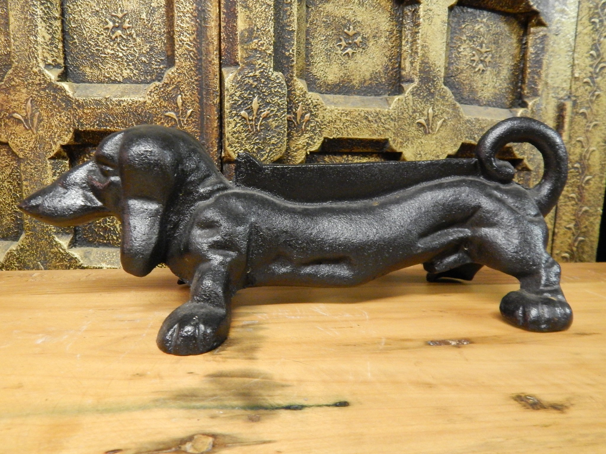Boot Scraper Dachshund Dog Cast Iron – Jantiques LLC.
